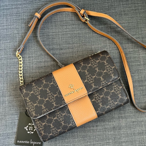 Nanette Lepore | Bags | Nwt Nanette Lepore Logo Crossbody Wallet Phone ...